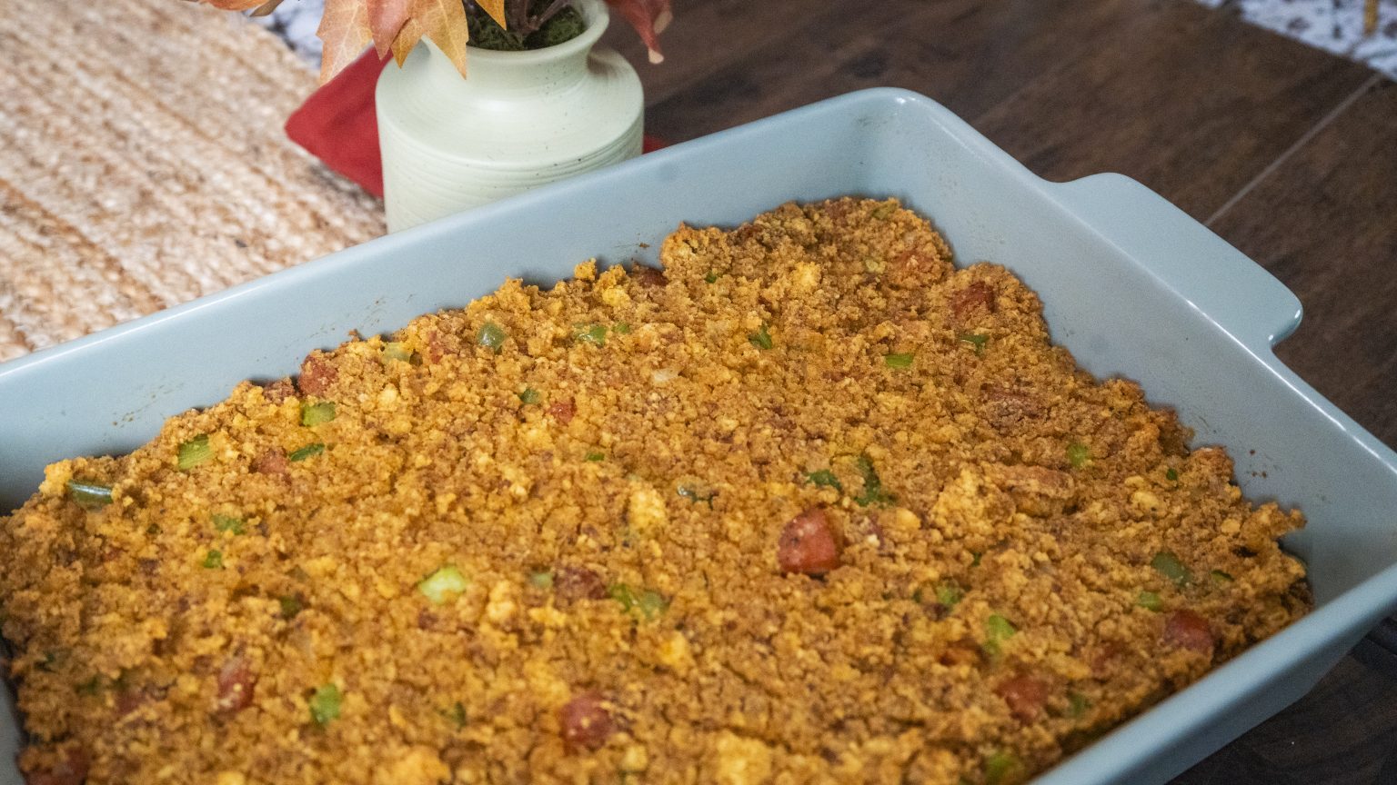 A Mouthwatering Recipe: Creole Cornbread Dressing - Smokin' and Grillin ...