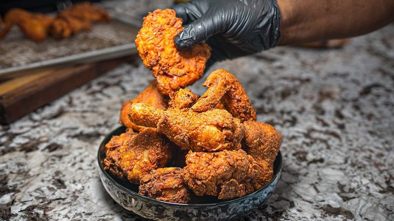 The Ultimate Fried Chicken: Juicy, Crispy, and Packed with Flavor ...