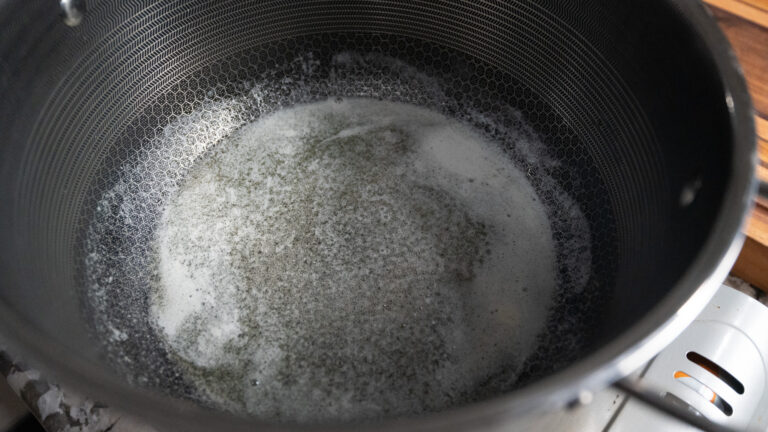 Seafood Boil Sauce Recipes for Every Occasion - Smokin' and Grillin ...